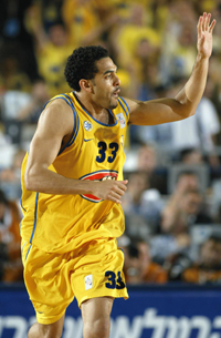 [Portrait] David Blu : le héros de la Terre Promise – Basket Retro