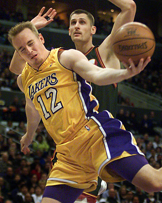 [Portrait] Mike Penberthy – The Cinderella Man – Basket Retro