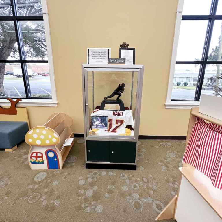 [Portrait] Charlie Ward, l’Athlète – Basket Retro